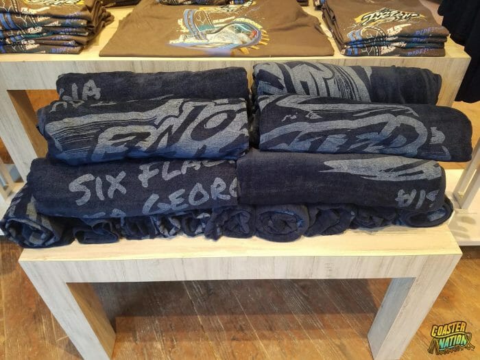 Video: Twisted Cyclone First Rides At Six Flags Over Georgia - Coaster ...